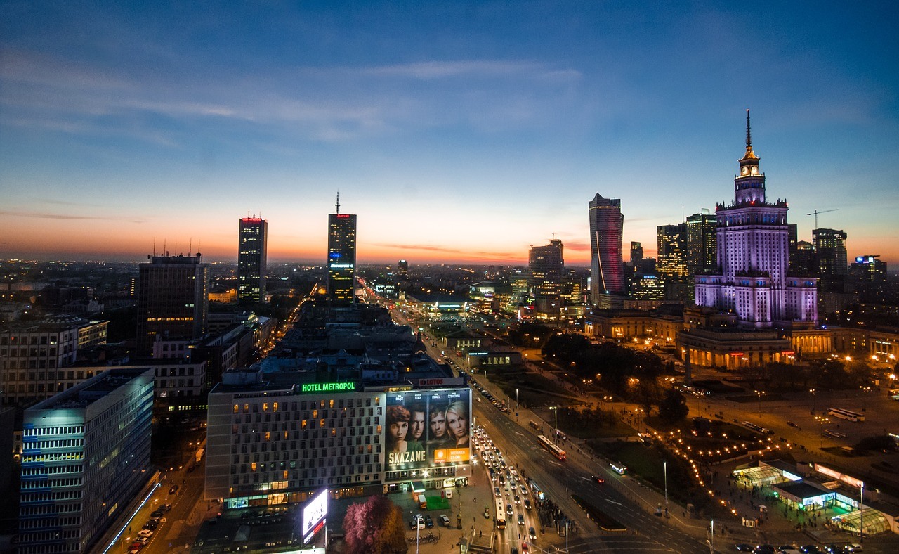 How to travel around Warsaw? Prices and places | Tavex
